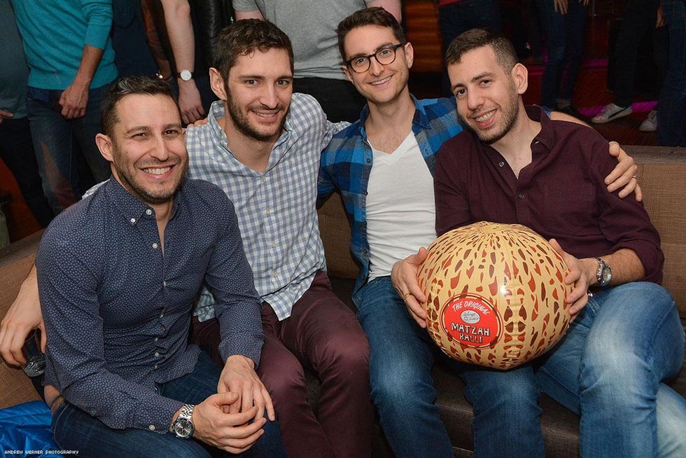 92 Photos of Jewish Boys Partying for Passover