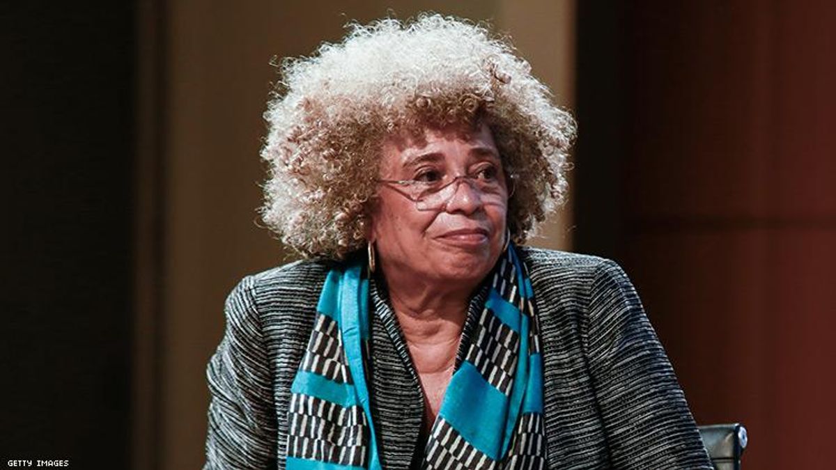 Award Stripped From Lesbian Civil Rights Icon Angela Davis