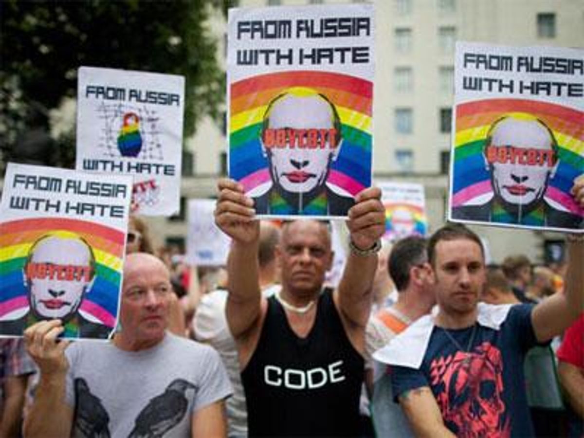 PHOTOS: Anti-Putin Protests Spread