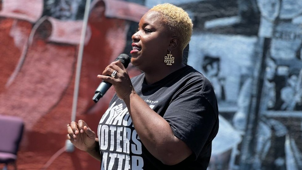 Out Florida lawmaker defends bill banning kids from social media