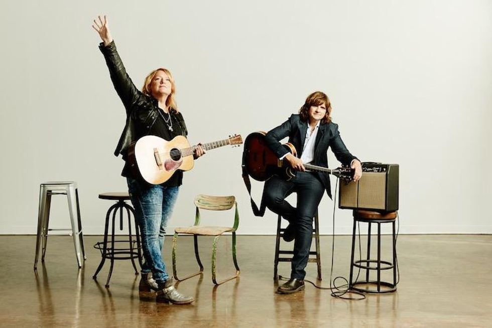 Indigo Girls' Special Long Look: Together Is an Intimate Gift to Fans