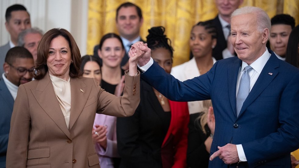 Joe Biden says next U.S. president should be Kamala Harris