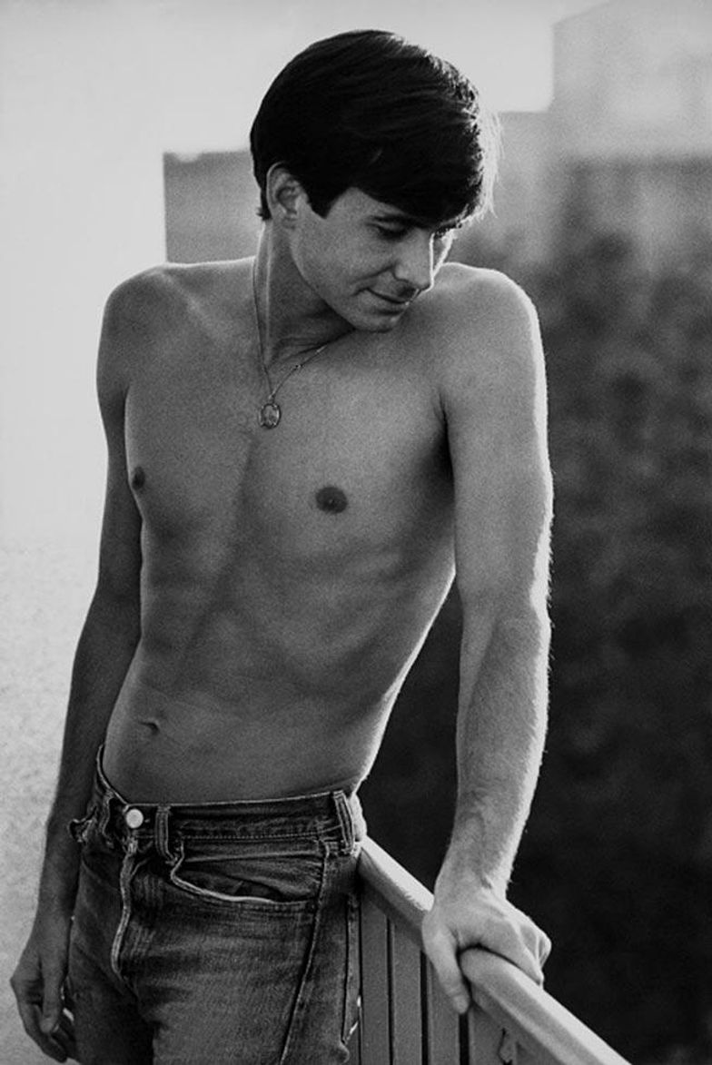 Young Hollywood Male Actors Body