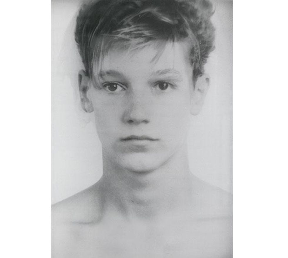 In the Galleries: A Risky Collection and a Secret Identity