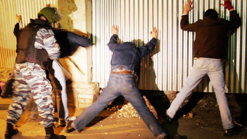 Russian police raid clubs in LGBTQ+ crackdown