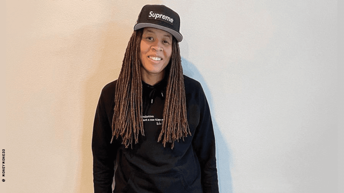 Out Basketball Legend Seimone Augustus Retires From WNBA