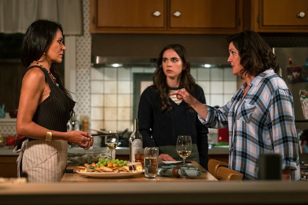 Yellowjackets' Melanie Lynskey & Simone Kessell on their friendship