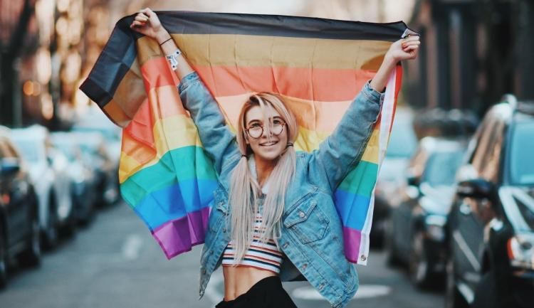 YouTube Star Jessie Paege Comes Out as Bisexual