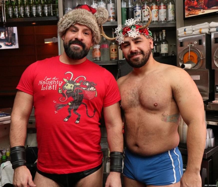 130 Photos of Santa Speedo Run Prove Chicago Is Lovely in December