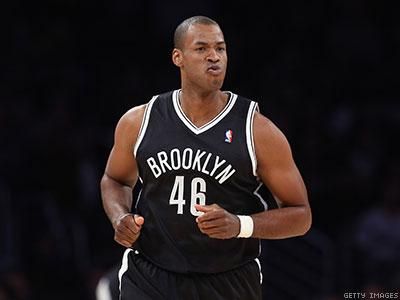Jason Collins Announces Retirement