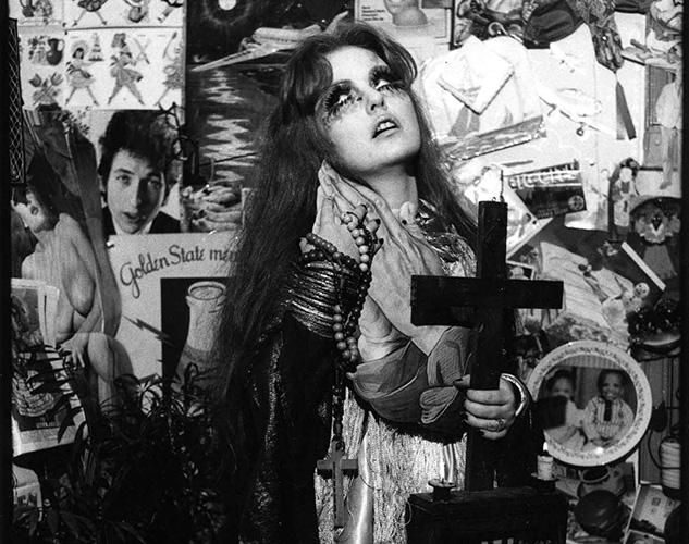 #TBT: When the Cockettes Invented Cosmic Dragplay