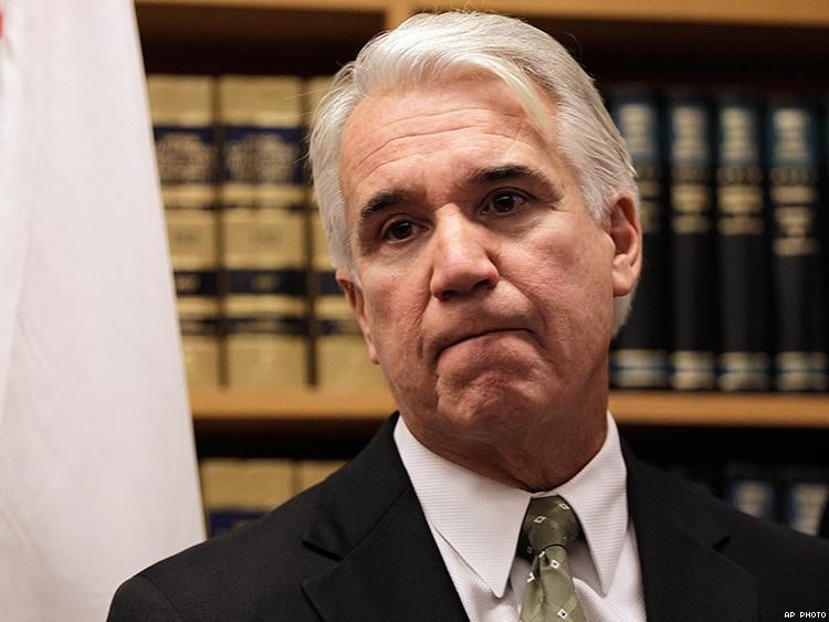 San Francisco Police Sent Dozens of Racist, Antigay Texts