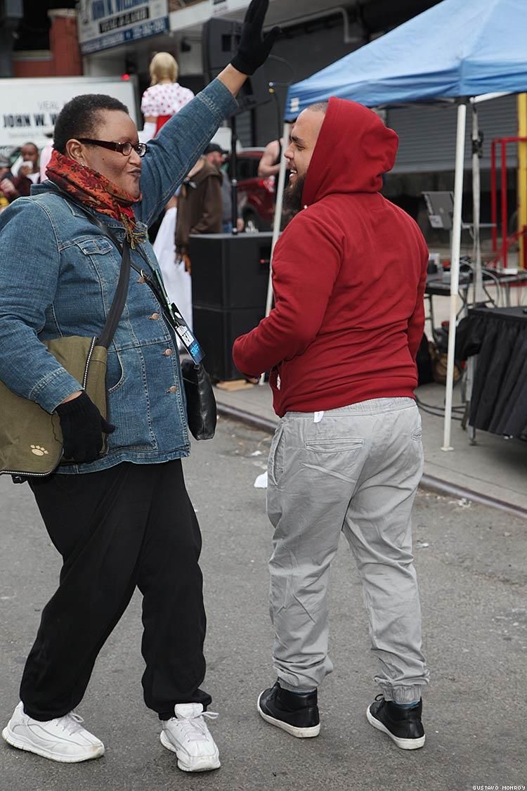 110 Photos of Bears In an Urban Habitat