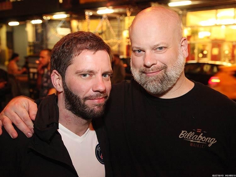 110 Photos of Bears In an Urban Habitat