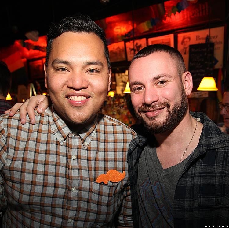 110 Photos of Bears In an Urban Habitat