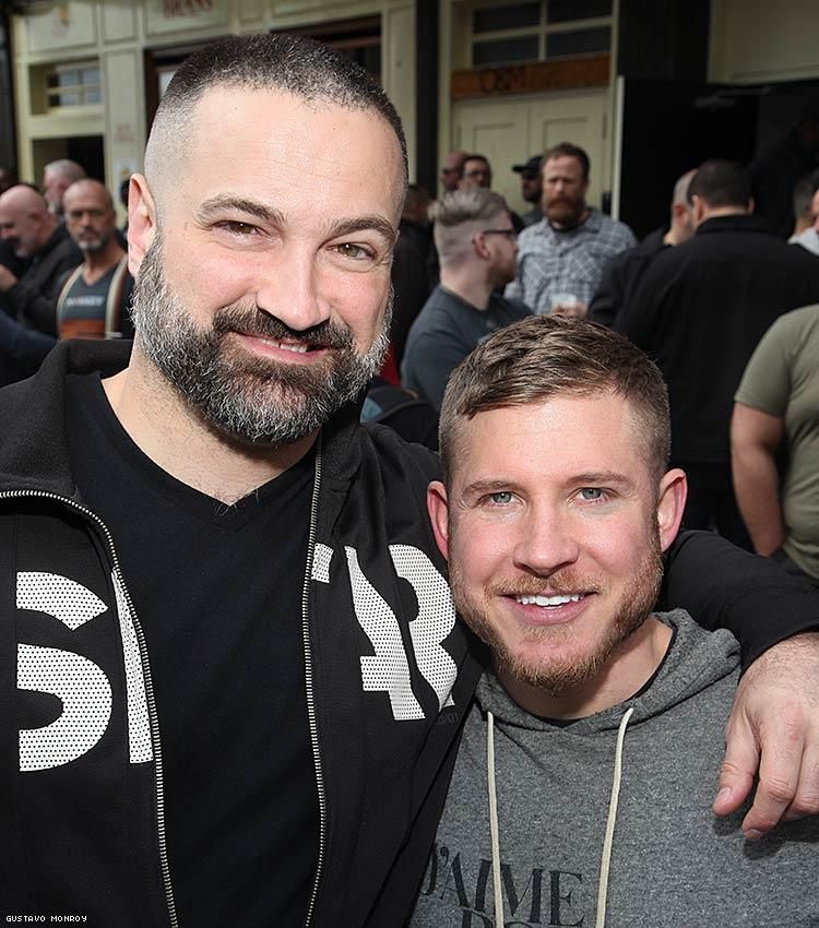 110 Photos of Bears In an Urban Habitat