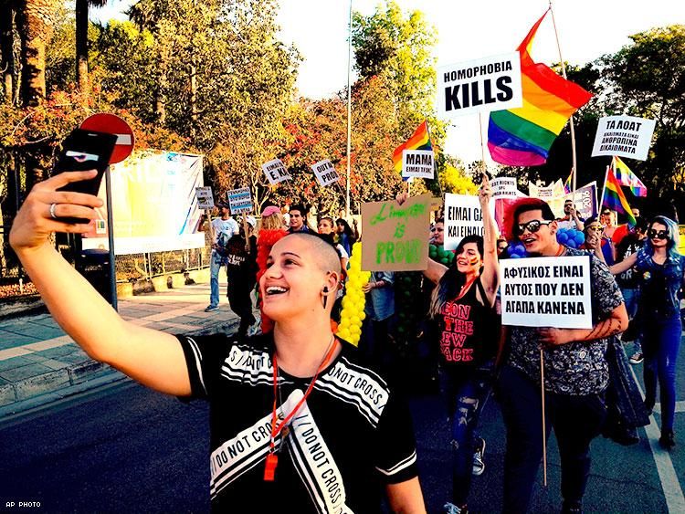PHOTOS: Brazil Explodes With Pride