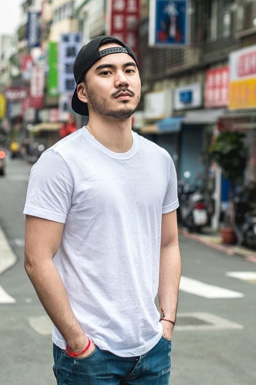 Celebrating the Gay Men of Taipei and Marriage Equality