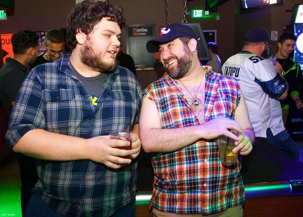 105 Photos of Beer-Guzzling Bears
