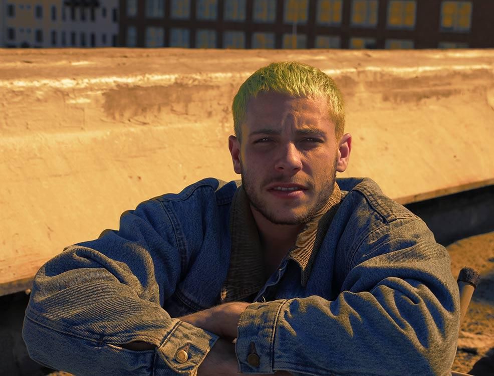 He Comes in Colors (Art & Photos)