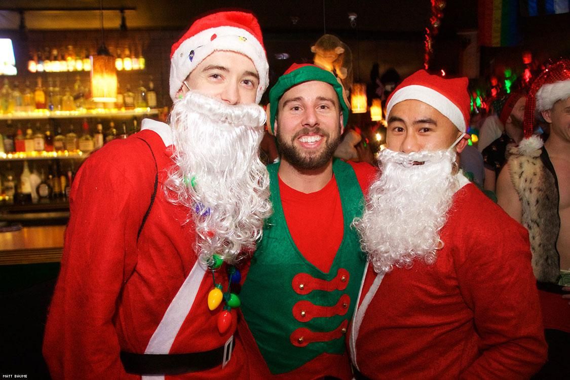 100 Pics of Santa Bears and Otter Elves on a Bar Crawl
