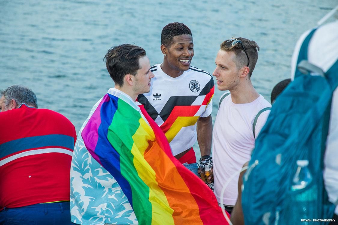 99 Photos of Pride Sailing the N.Y. Harbor on the Luvboat