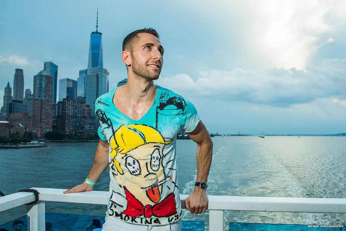 99 Photos of Pride Sailing the N.Y. Harbor on the Luvboat