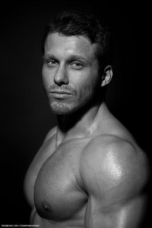62 Photos of Brutal Beauty and Muscle by Andrei Vishnyakov