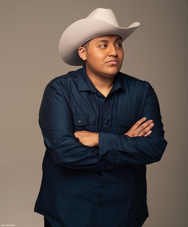 A Trans Latino Singer? ¿Y qué?