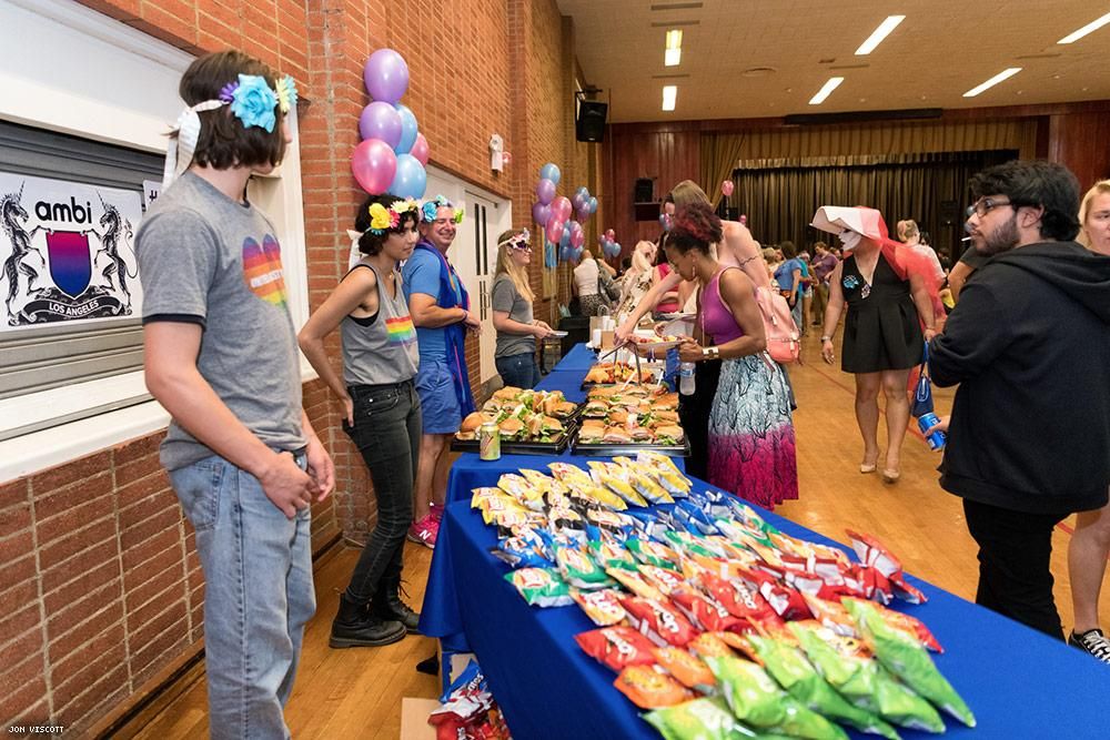 110 Photos From the Biggest Bisexual Pride Event Ever