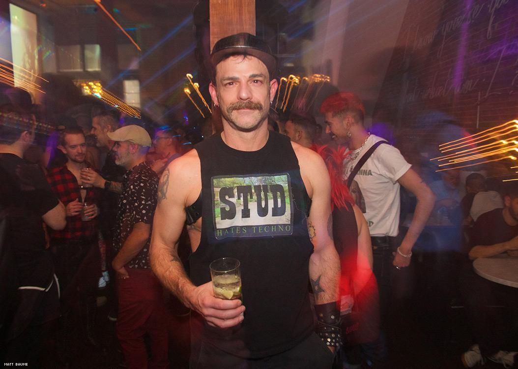 100 Pics of Fetish Freaks Getting Exhibitionistic