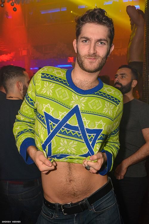 Over 1,000 Cute Jewish Boys and Bagel Chasers at Jewbilee