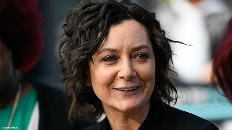 Sara Gilbert Tearfully Announces She's Departing 'The Talk'