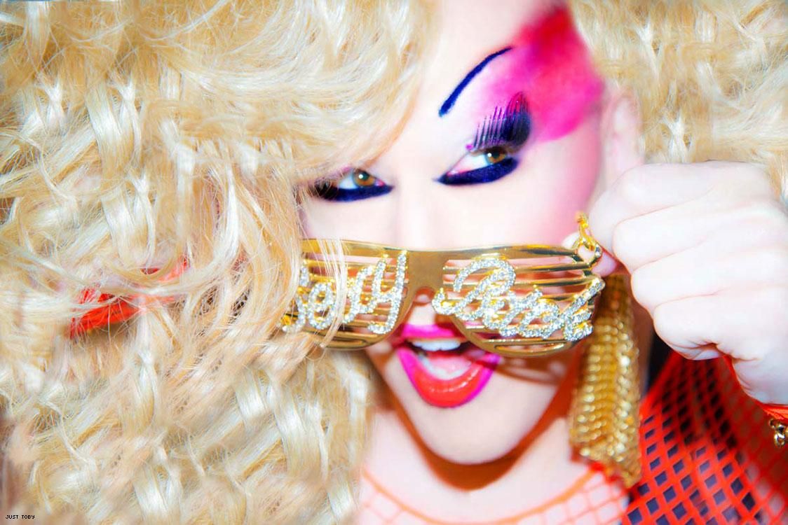 90 Photos by 'Just Toby' Are Just Sensational