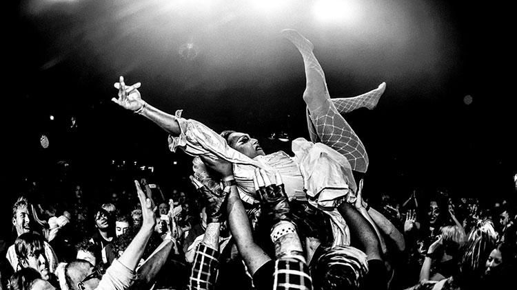 19 Photos Celebrate the Beauty of SCUM