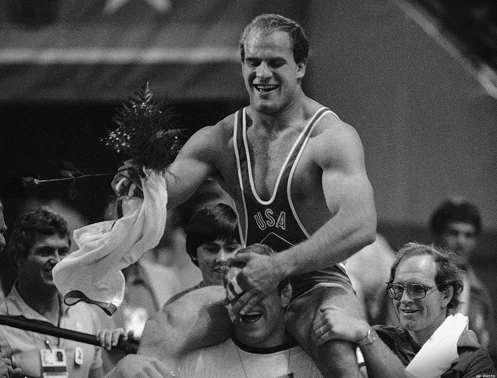 34 Historic Images of Olympic Wrestling