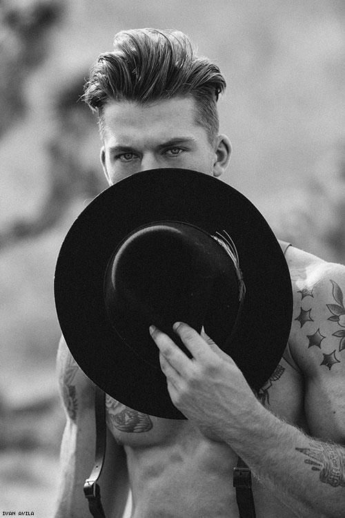 52 Photos of Really, Really, Really Good-Looking Guys