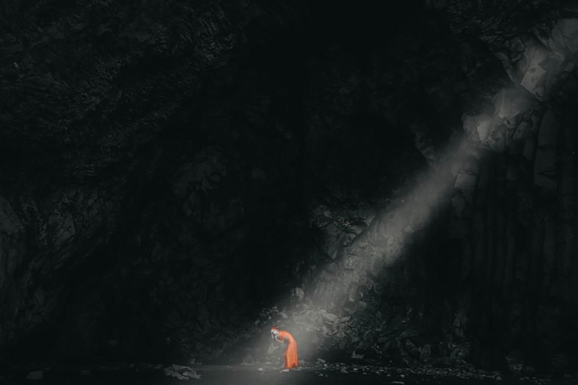 43 Images of Love, Heartbreak, Female Presentation, and Power