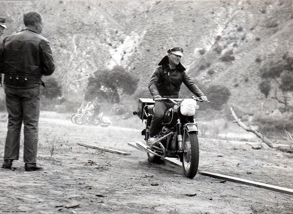 21 Rare Gay Motorcycle Club Photos From 1962