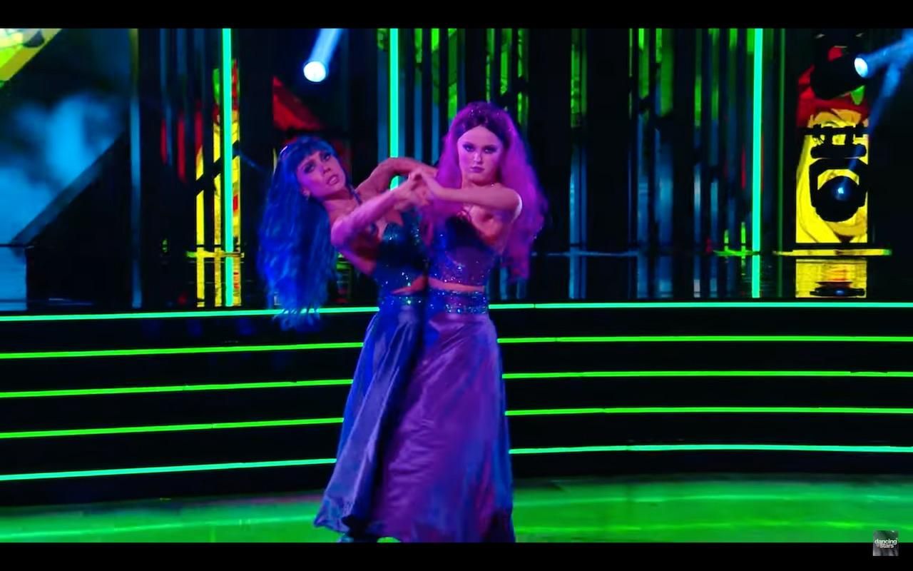 Watch JoJo Siwa Get a Near Perfect 'DWTS' Score With Energetic Salsa